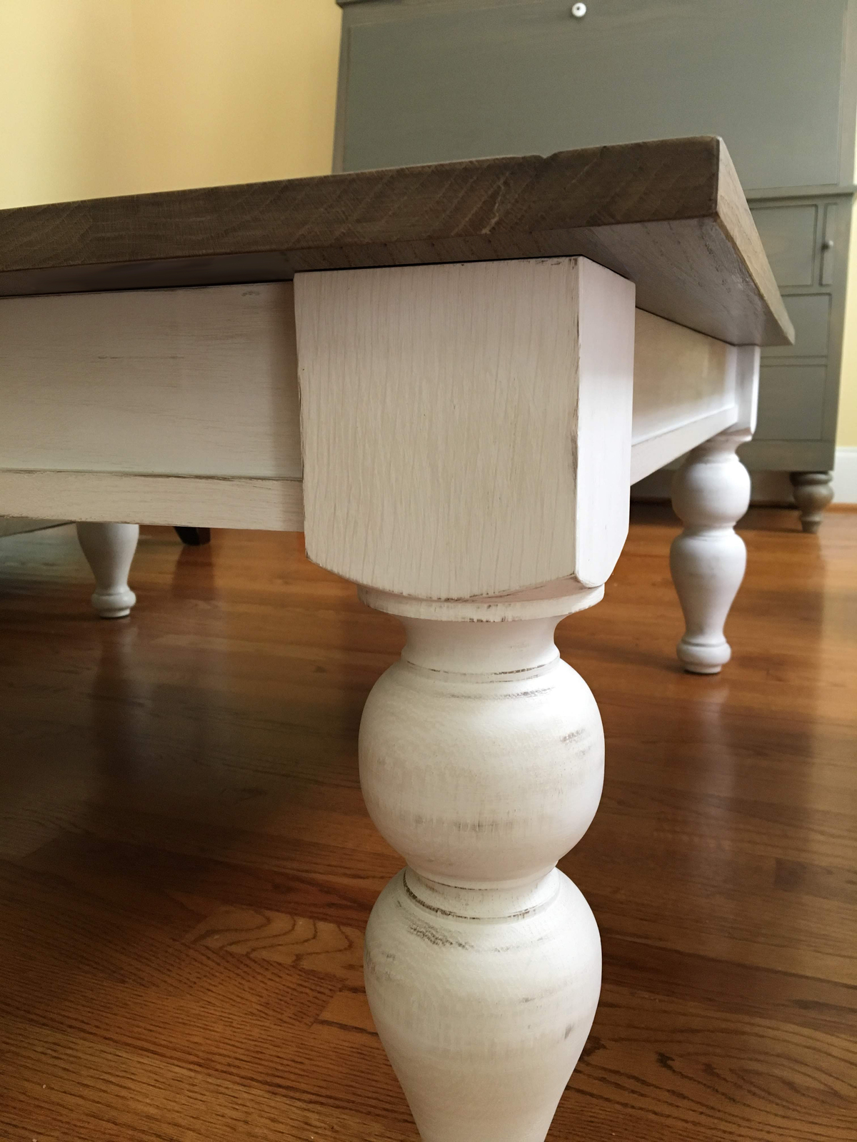 The Project Lady - How-to Build a Square Coffee Table with Turned Legs